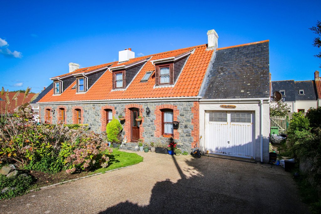 Rose Cottage, 15, Rue De La Hougue Bachele, St Saviour - 3 bedroom ...