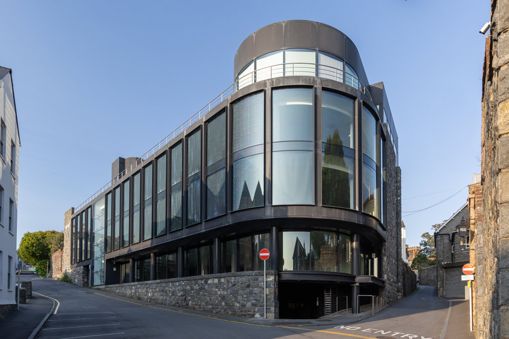 Merchant House, Back Street, St Peter Port - local market office to ...