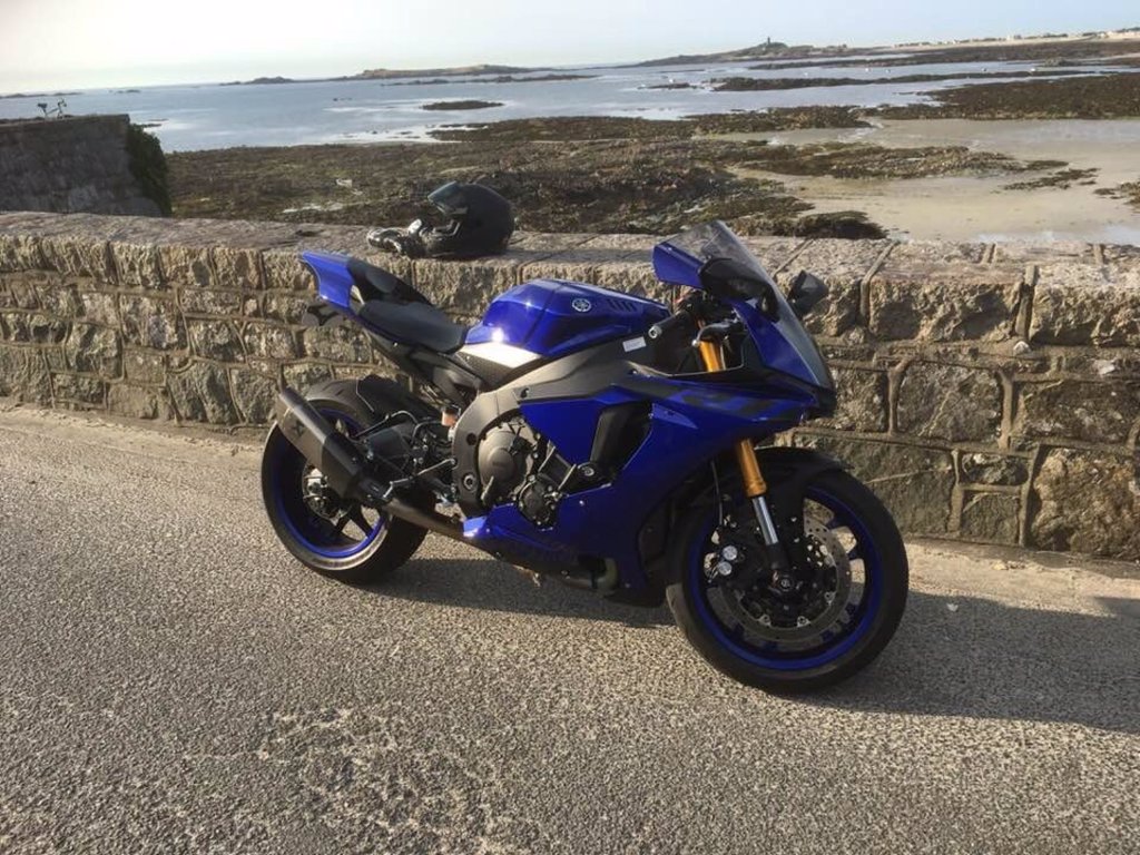 2018 Yamaha YZF-R1 for sale in Guernsey - Seeker.gg