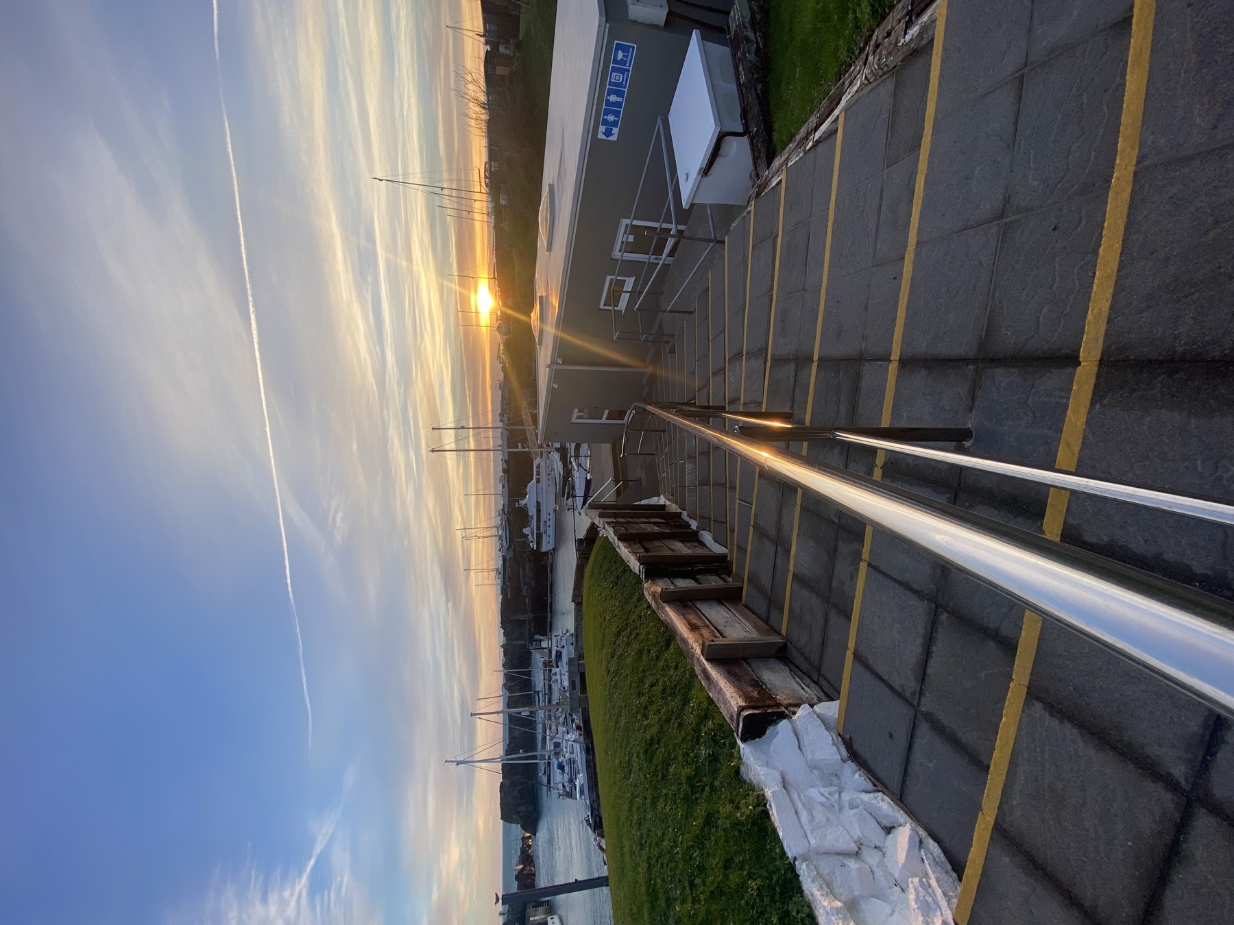 Guernsey Weather Fox forecast for 2024-12-10 - brought to you by Seeker ...