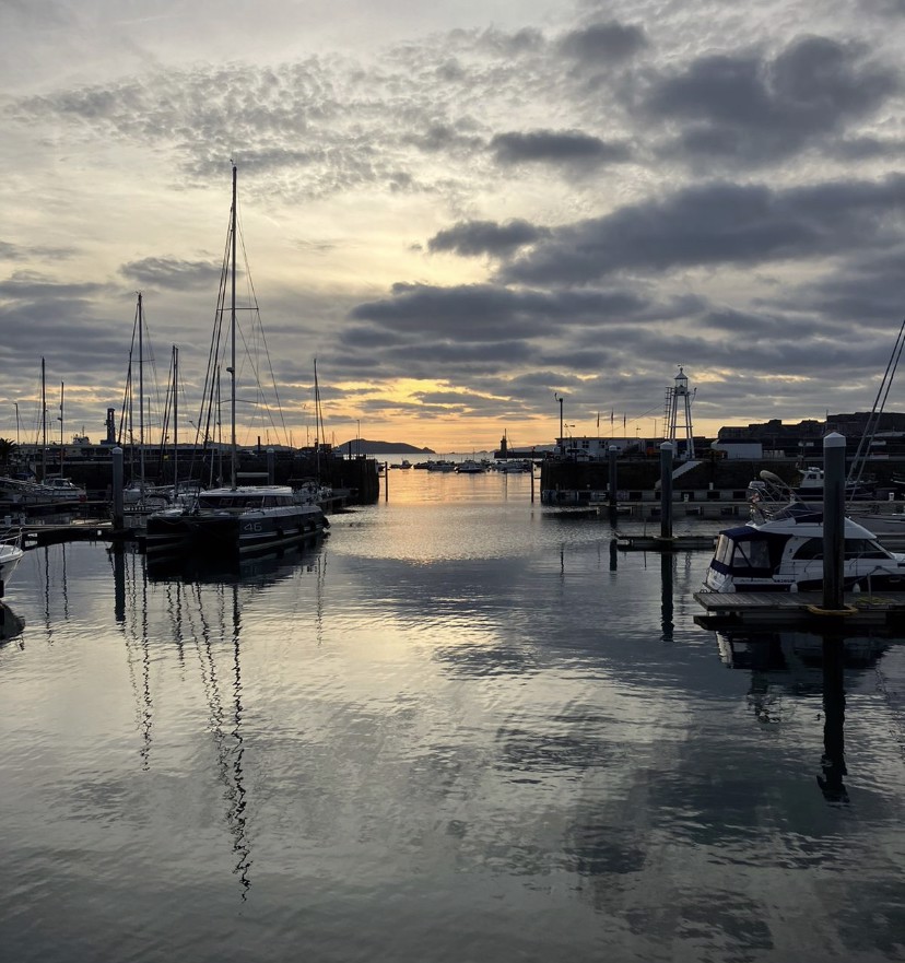 Guernsey Weather Fox forecast for 2023-10-11 - brought to you by Seeker ...