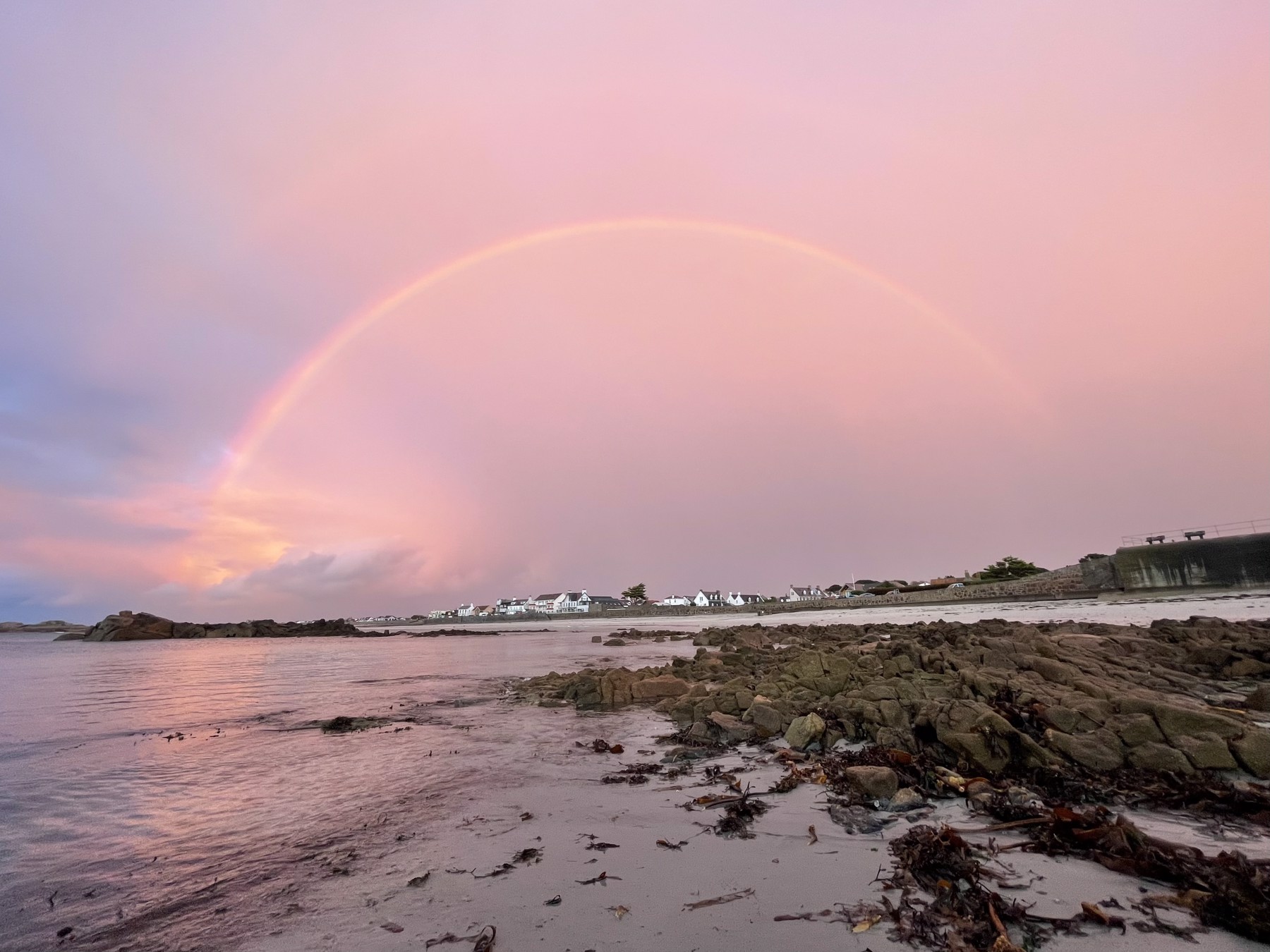 Guernsey Weather Fox forecast for 2025-11-16 - brought to you by Seeker ...
