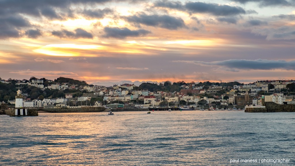 Guernsey Weather Fox forecast for 2021-11-28 - brought to you by Seeker ...