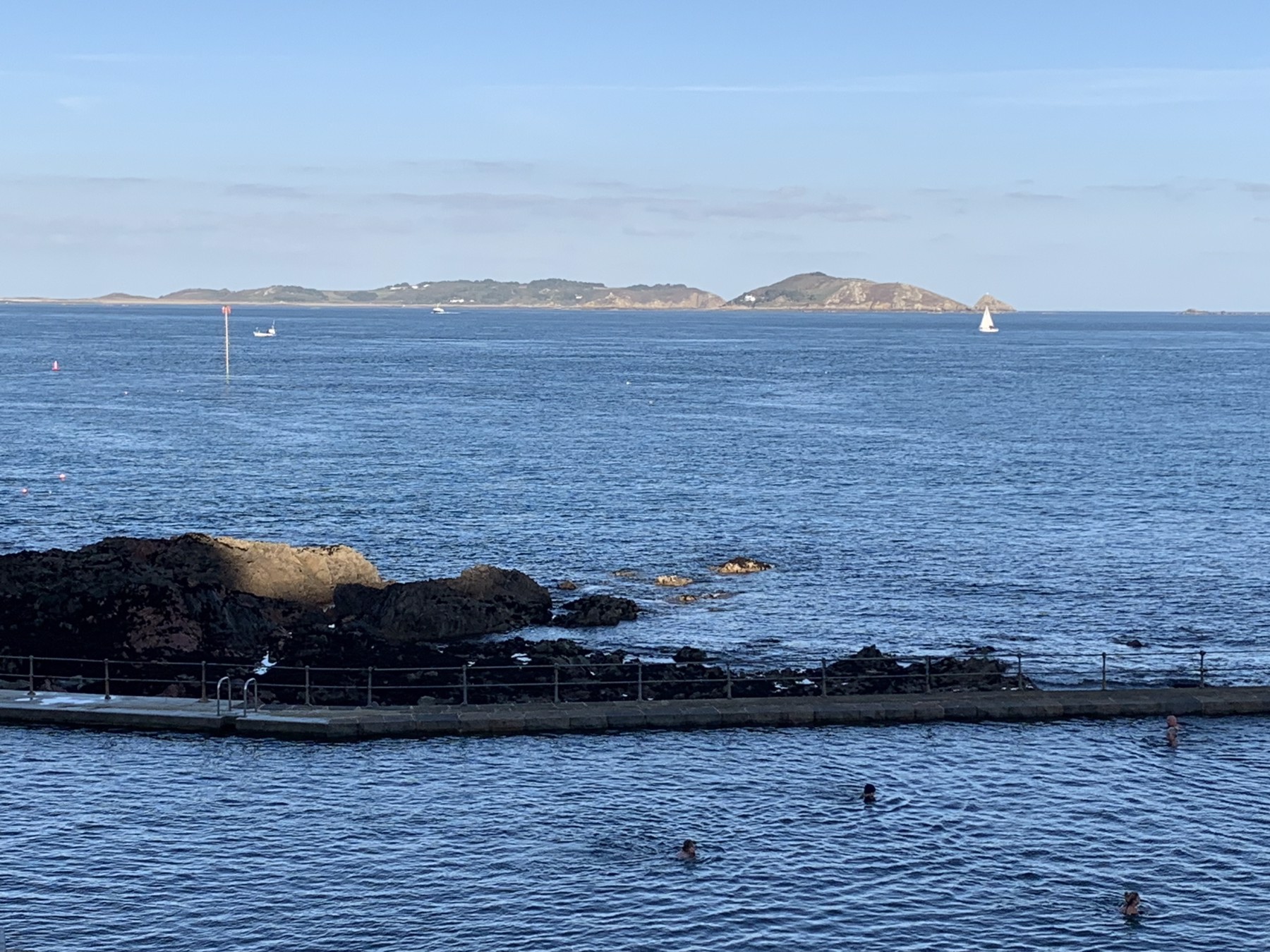 Guernsey Weather Fox forecast for 2022-10-23 - brought to you by Seeker ...