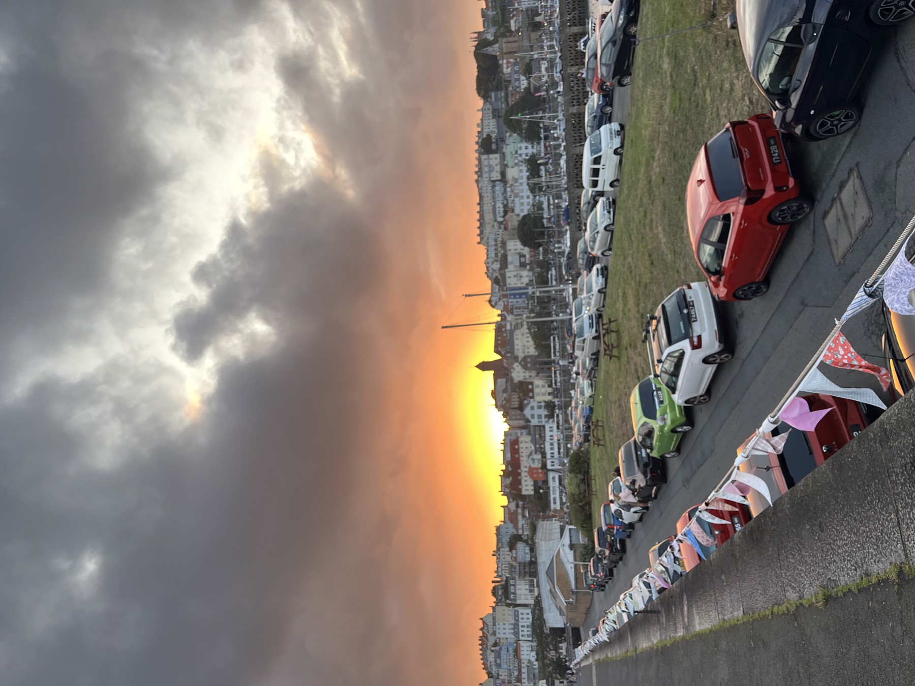 Guernsey Weather Fox forecast for 2025-10-20 - brought to you by Seeker ...