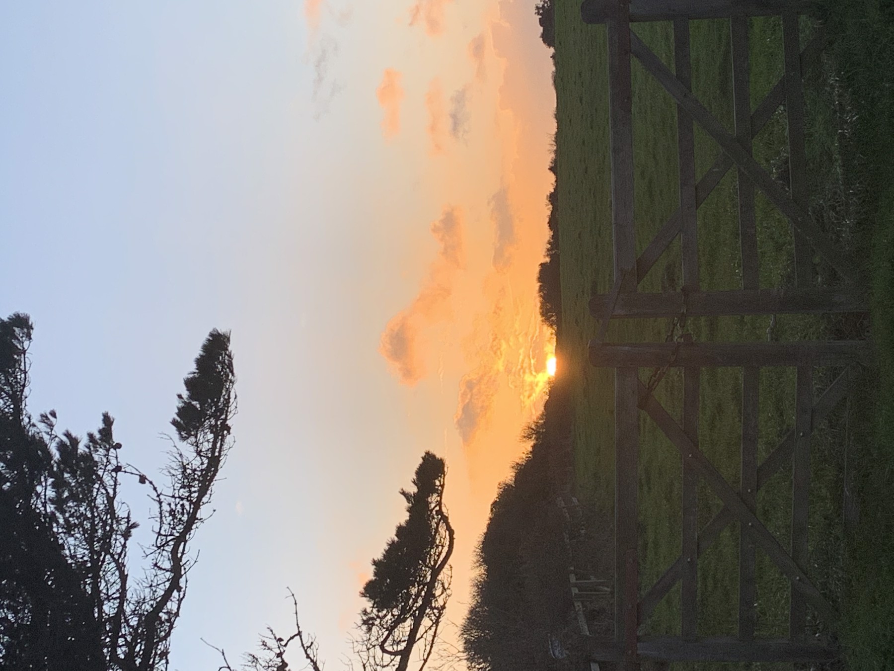 Guernsey Weather Fox forecast for 2022-11-11 - brought to you by Seeker ...